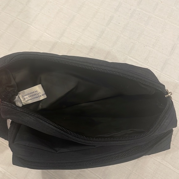 Sky team | Bags | Sky Team Airline Amenity Bag Toiletry Kit Travel ...